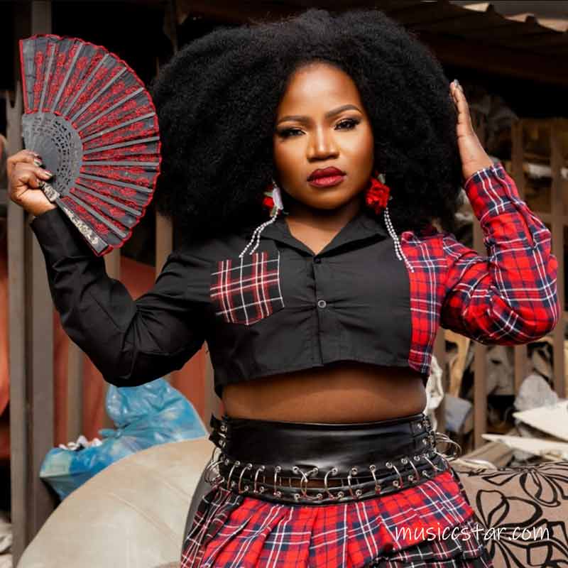 Top 10 Famous African Female Singers You Should Know in 2025